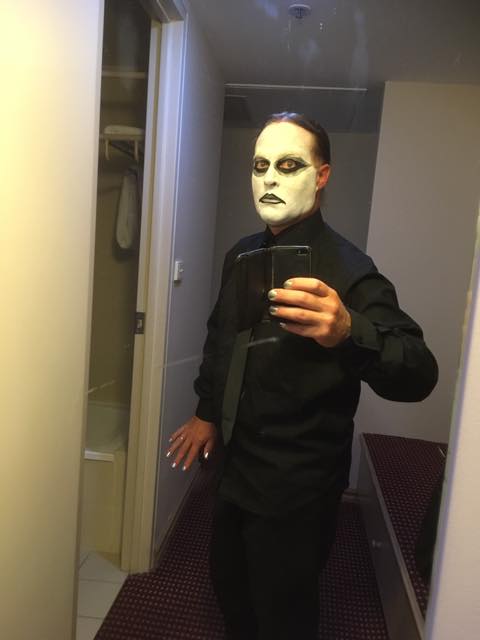 RUSSELL MENZIES of STRIBORG talks moving from Blackmetal to Blackwave ...